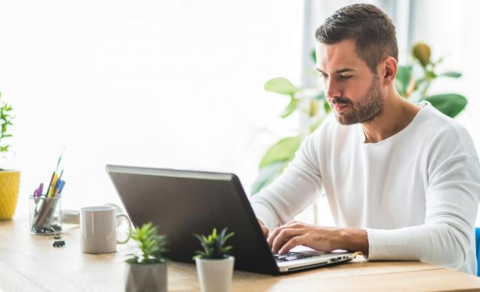 What is the Difference Between IdeaPad and Normal Laptop? | eBusiness blog