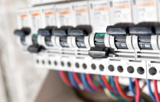 Learn the Difference Between the MCCB Panel Board and MCB | eBusiness blog