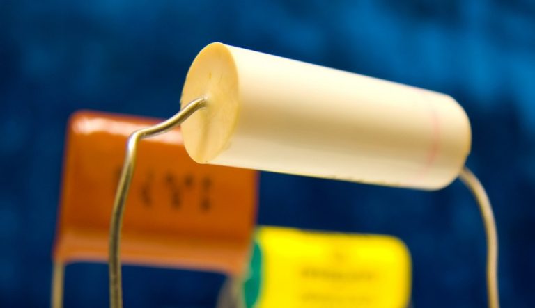 The Engineer's Guide to Choosing the Right Resistors for LED Circuits